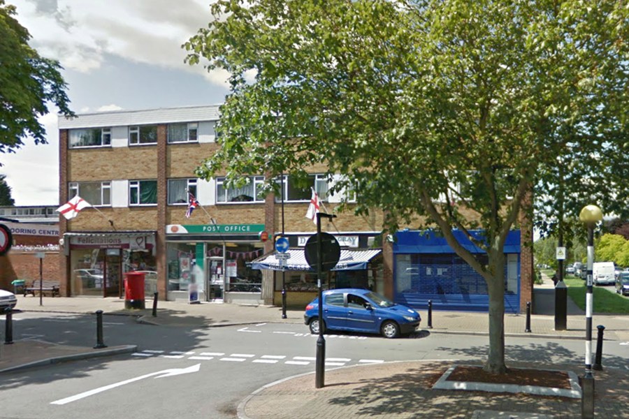 Thurlestone Parade, Shepperton, Middlesex TW17 - Malcolm Jenkins ...